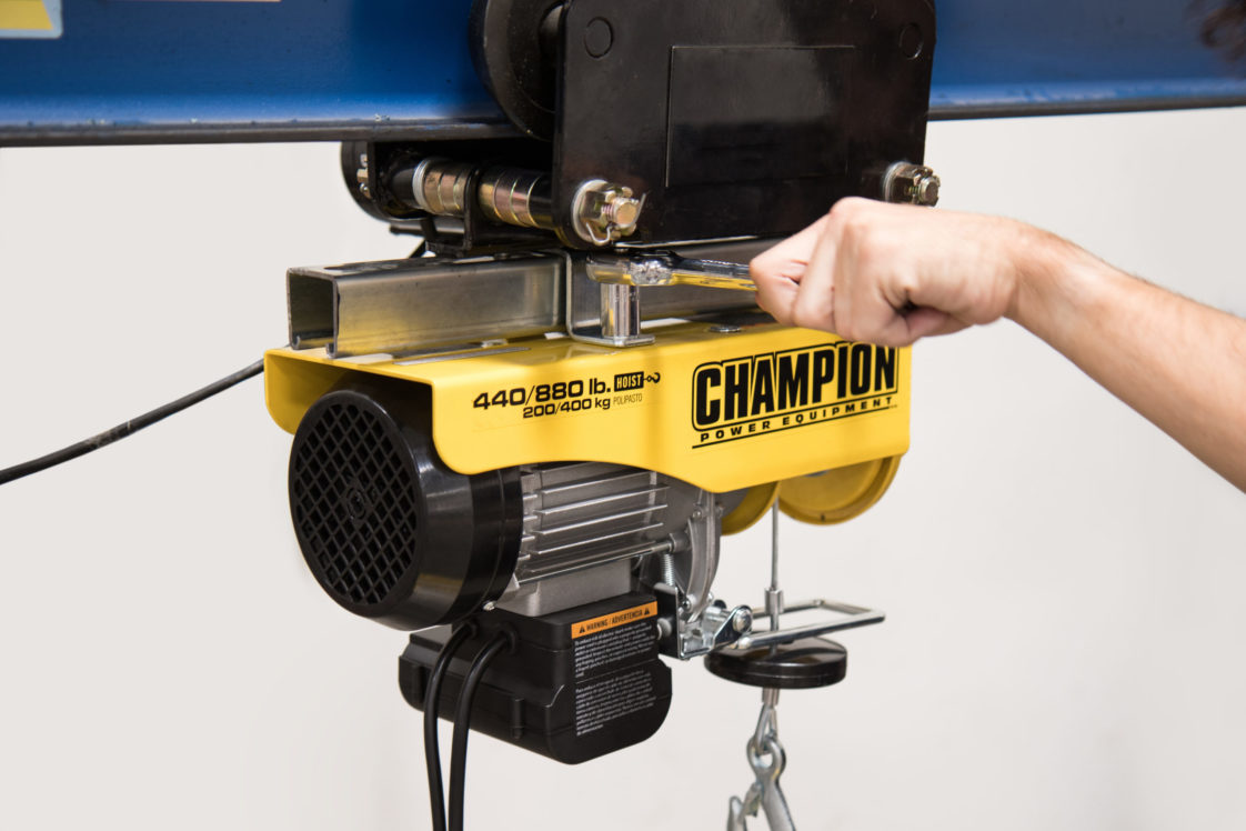 440/880-lb. Hoist - 18890 - Champion Power Equipment